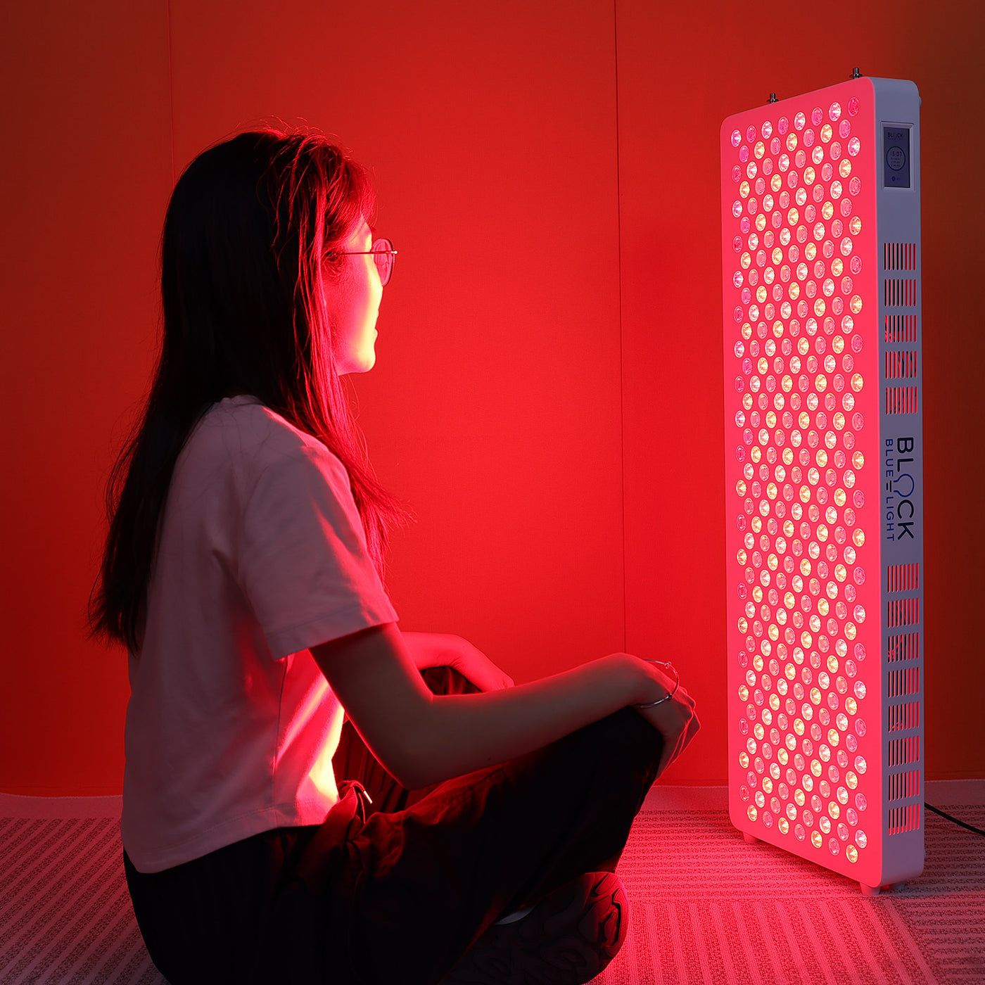 Red Light Therapy PowerPanel Mega | BlockBlueLight